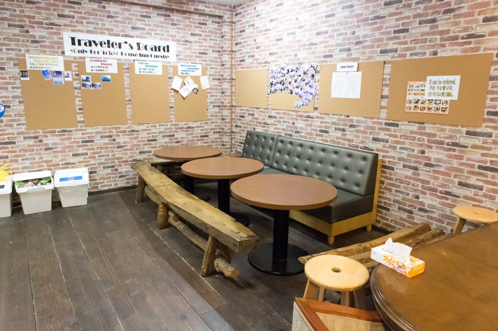 新宿・歌舞伎町も徒歩圏内「Tokyo House Inn(東京ハウスイン)」宿泊体験記 - ふらっと